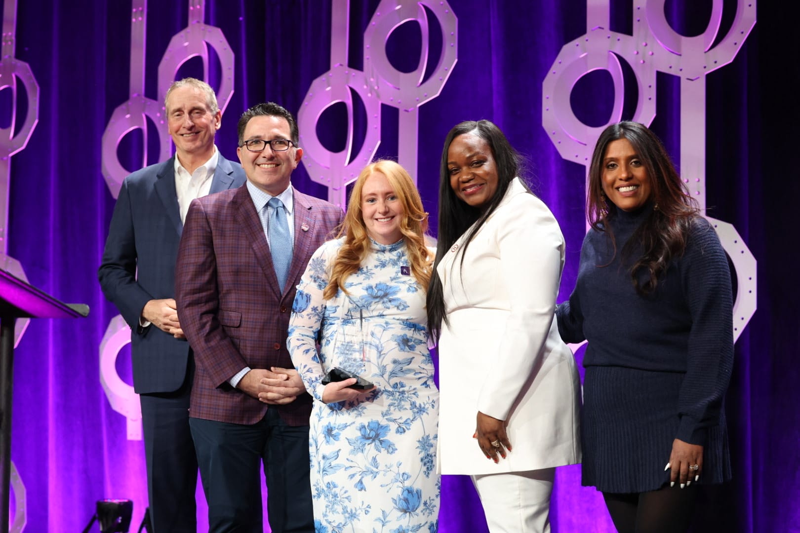 Stein, Marsherall, USC Builds Receive 2025 ATHENA Awards in Greater ...